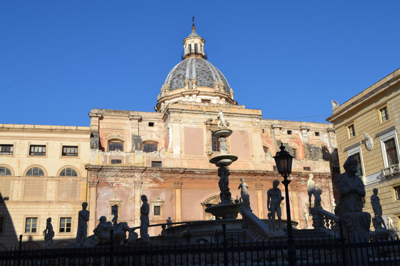 Palermo: Villa with a pool for a vacation in the city or its surroundings?